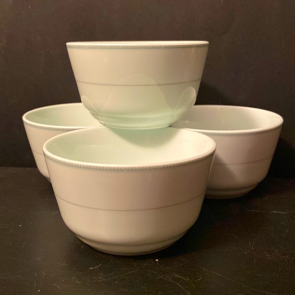 Yuil Ceramic | Dining | Yuil Ceramic Jade Fine China 4 Celadon Bowls ...